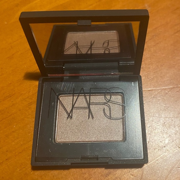NARS | Makeup | Nars Eyeshadow Ashes To Ashes | Poshmark